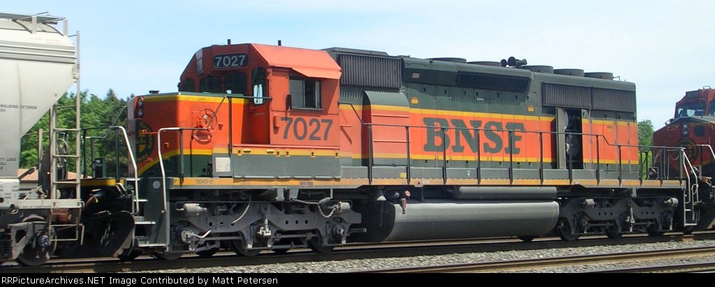 BNSF 7027